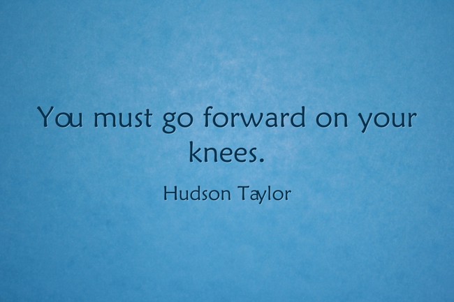 You must go forward on your knees. - Quozio